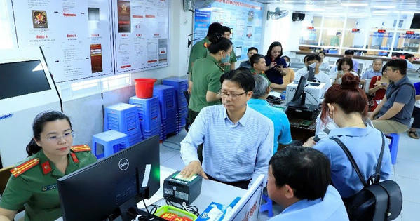 Chiến dịch cấp tài khoản định danh mức độ 2 cho người nước ngoài tại ...