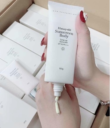 Thu hồi toàn quốc lô kem chống nắng Hanayuki Sunscreen Body | Báo Pháp ...