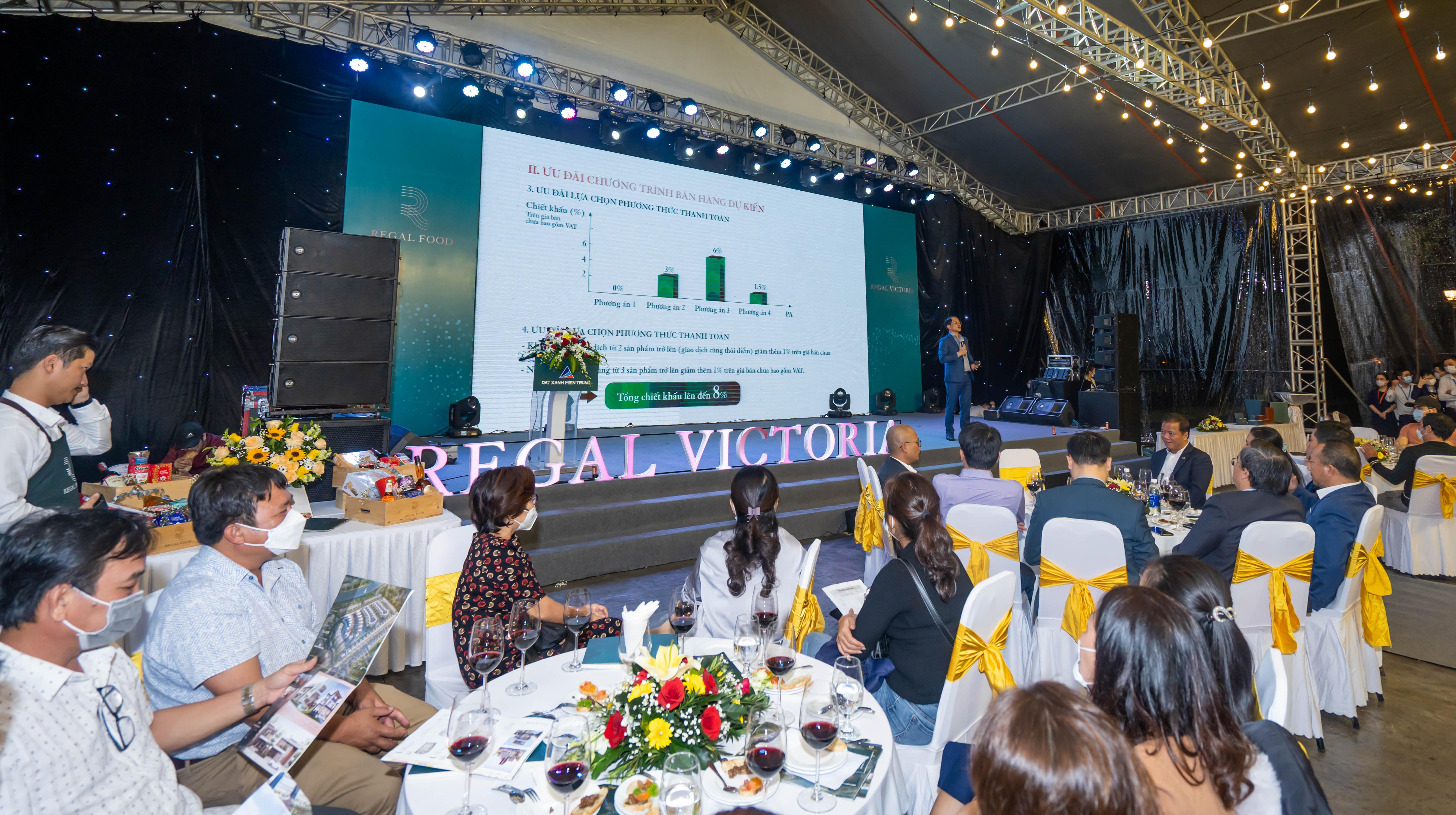 Các căn biệt thự Regal Victoria hút khách trong ngày lễ giới thiệu