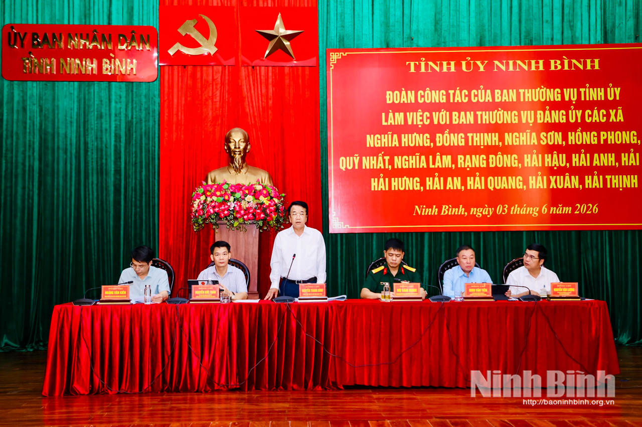 Tăng tốc chuyển từ ổn định bộ máy sang kiến tạo phát triển: 15 xã phía ...