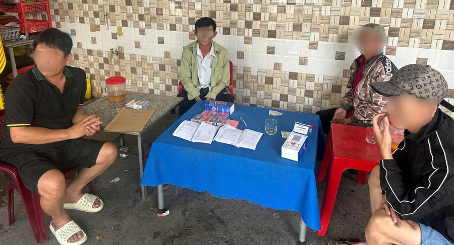 Công an Gia Lai liên tiếp triệt xóa các sòng bạc "núp bóng" quán cà phê